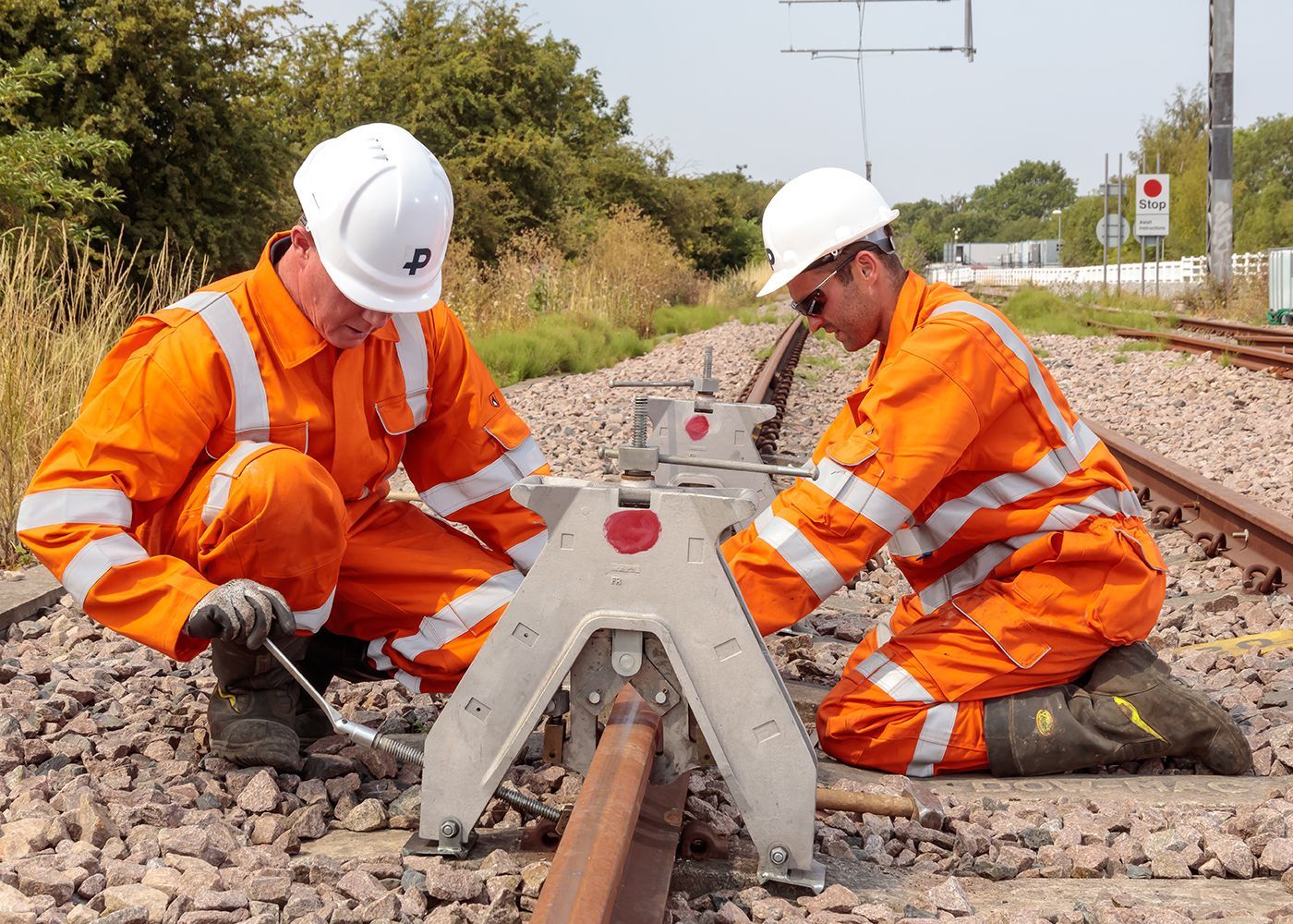 A-Frame Rail Aligner for Aluminothermic Track Welding | Pandrol