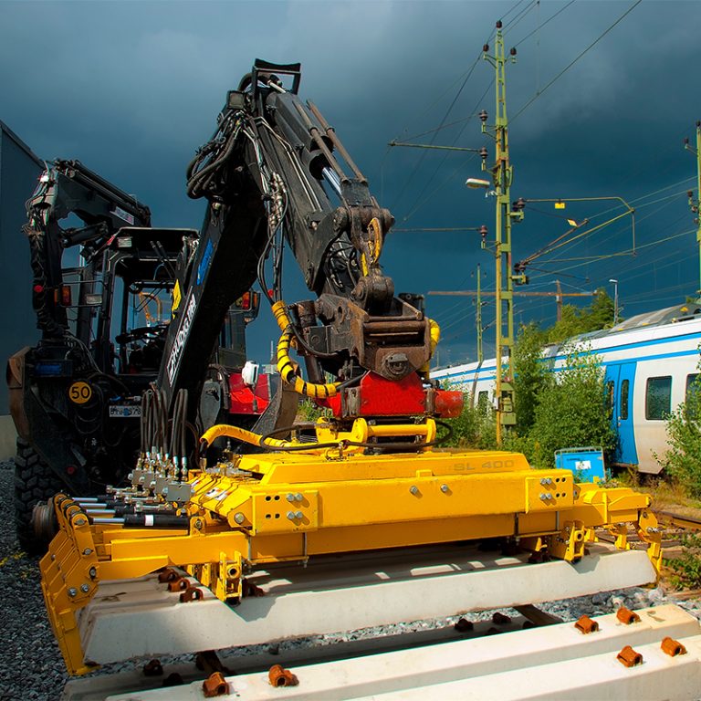 Rail and Sleeper Handling - Pandrol