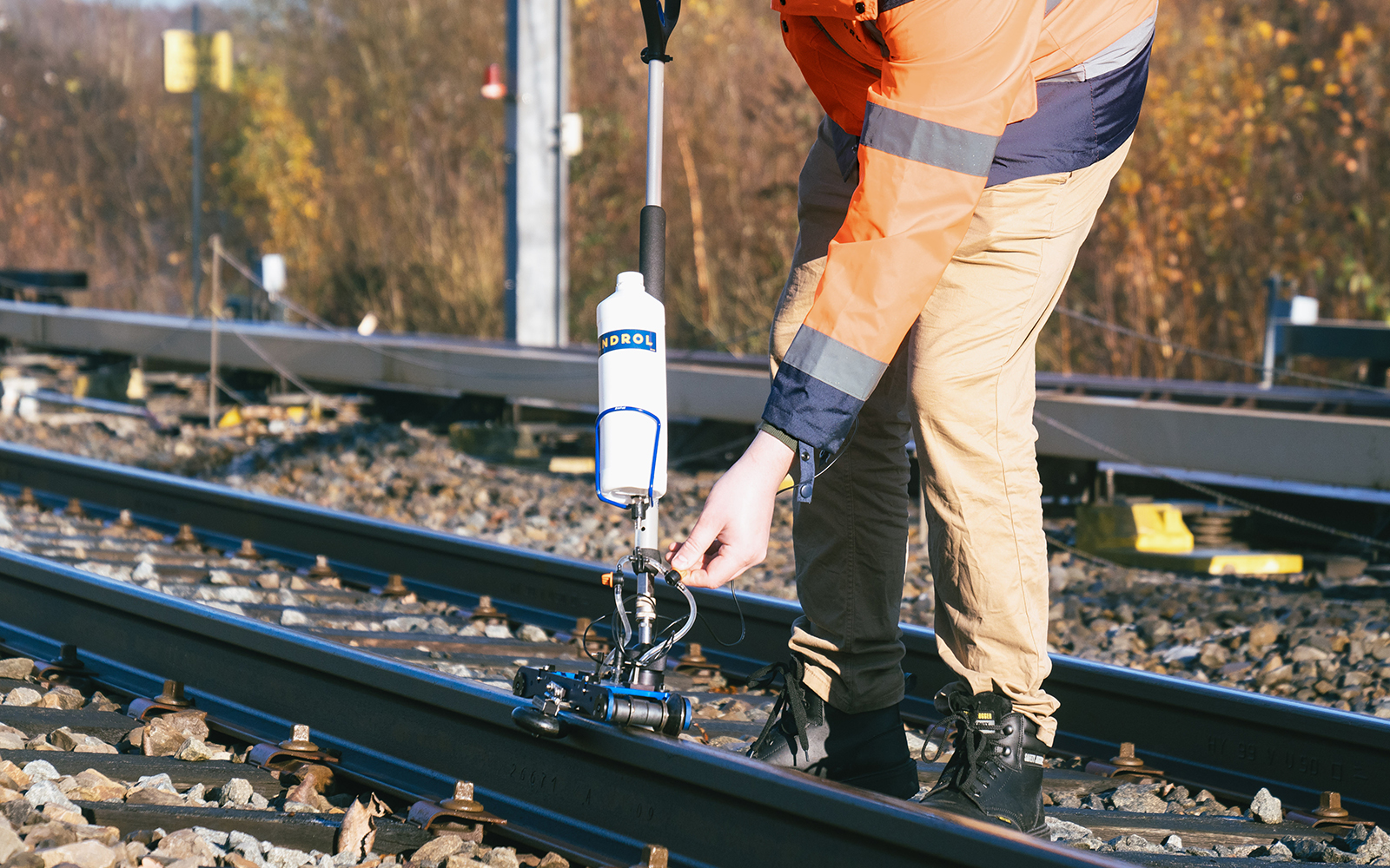 Medición y análisis de vía - Pandrol