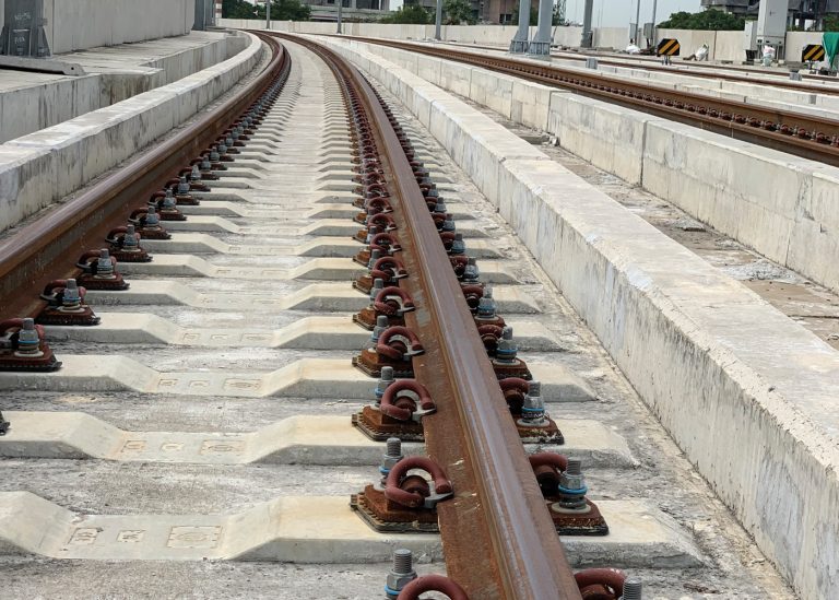 Victor Baseplate Fastening System | Pandrol